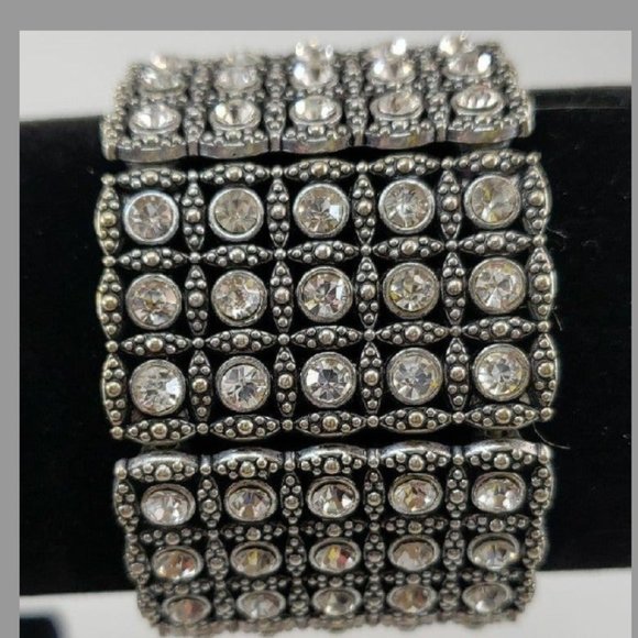 Jewelry | Silver Tone Rhinestone Stretch Bracelet | Poshmark